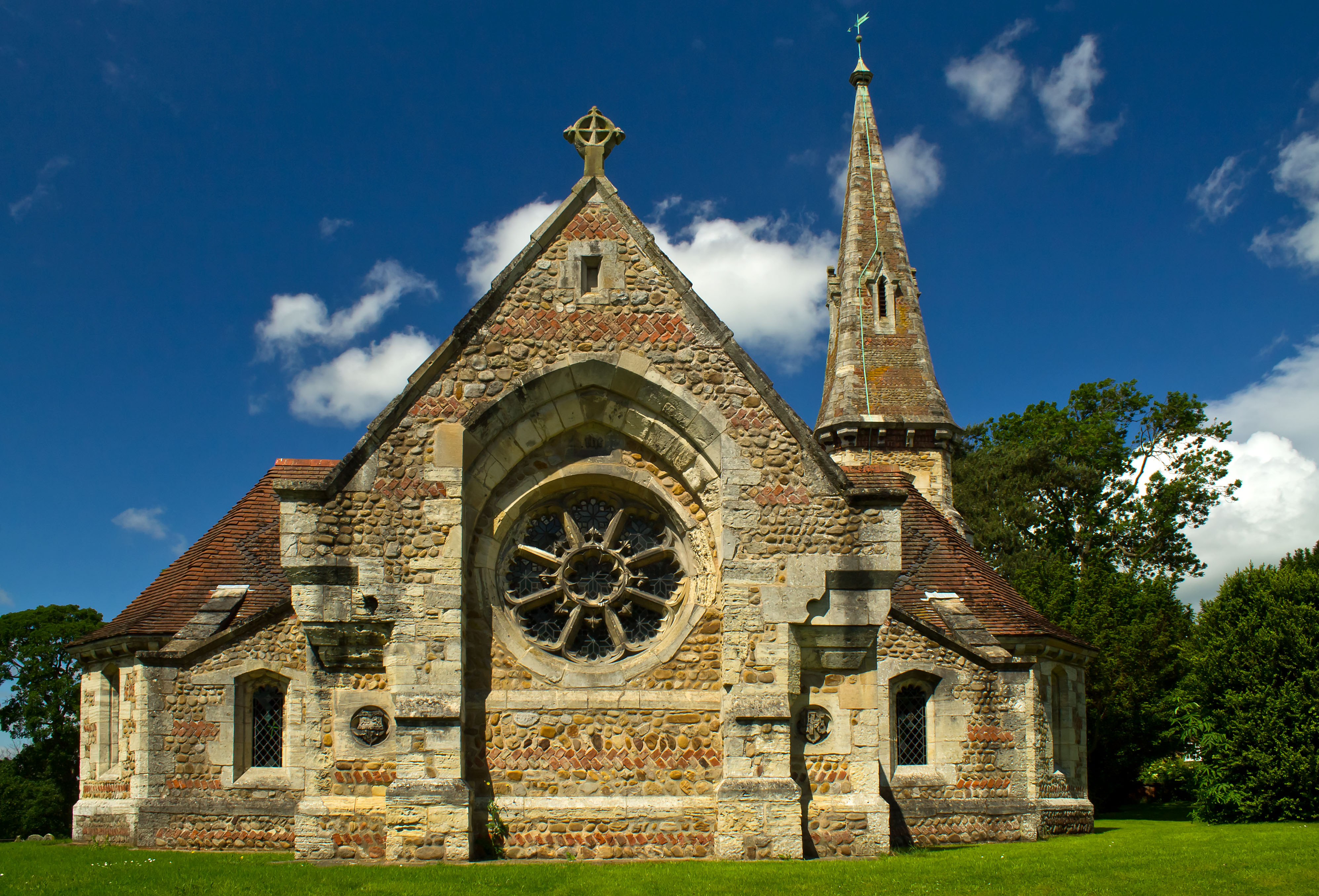 A house and a manifesto: E.B. Lamb’s Fawkham Manor – Less Eminent ...